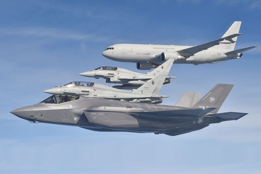Hiszpania: F-35 kontra Eurofighter Typhoon – MILMAG