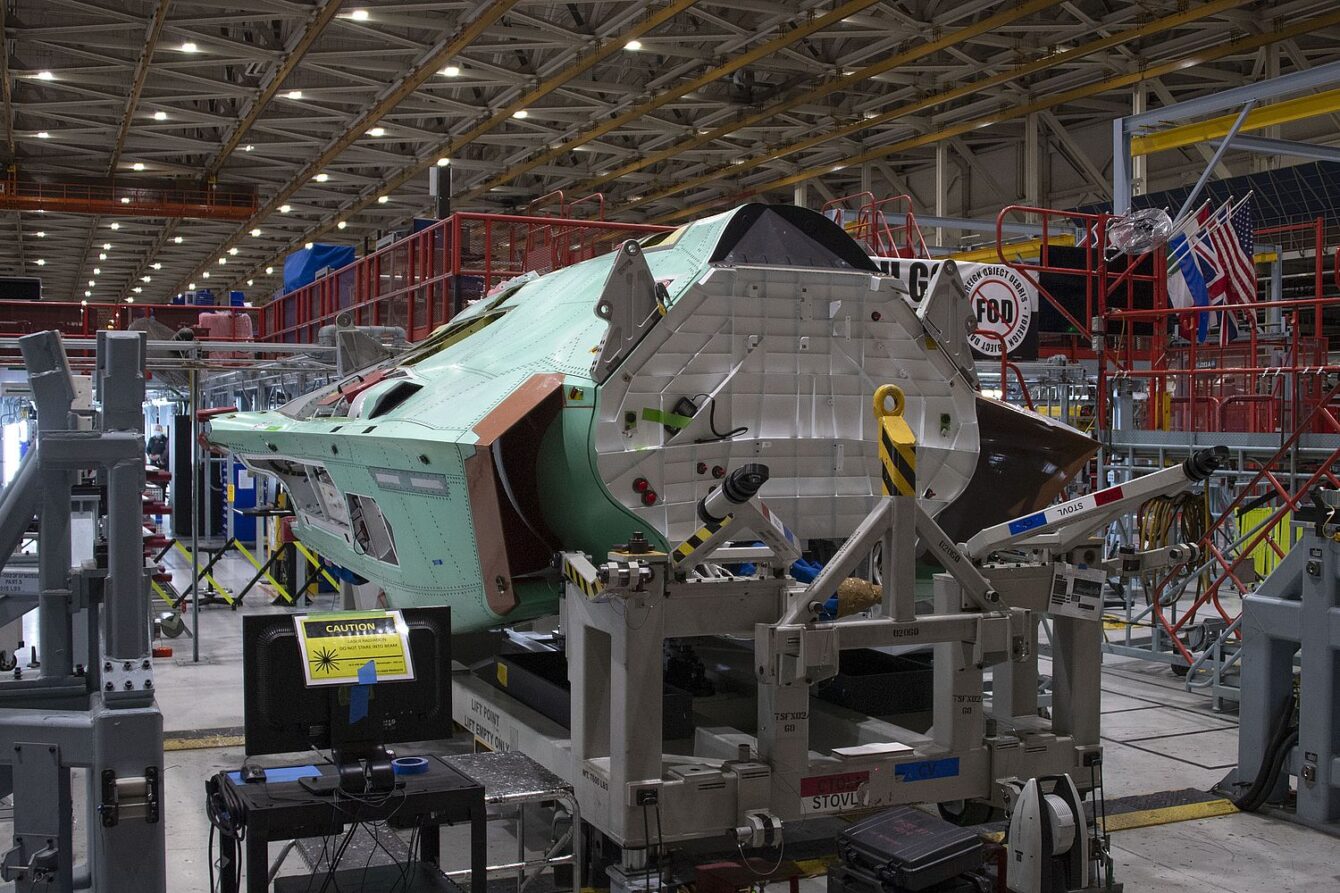 Northrop Grumman Delivers 900th F-35 Center Fuselage – MILMAG