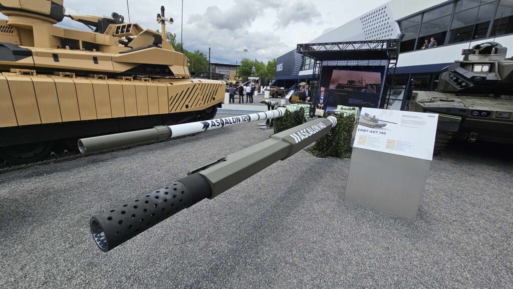 Eurosatory 2024: EMBT-EDT 140 i Leclerc Evolution z armatami ASCALON ...